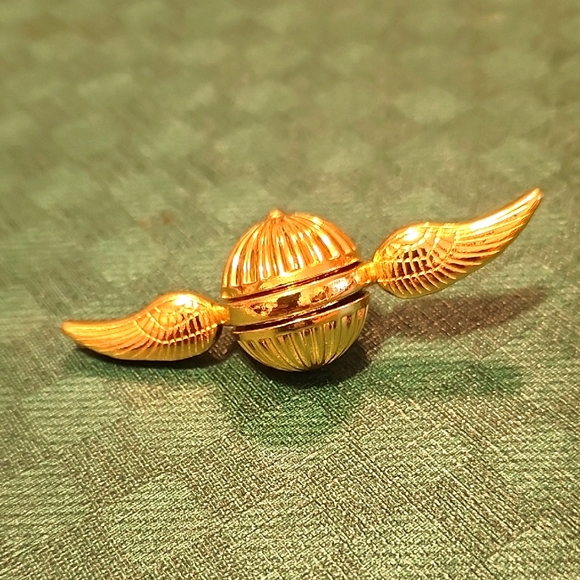 Wizarding World Of Harry Potter | Toys | Harry Potter Golden Snitch ...